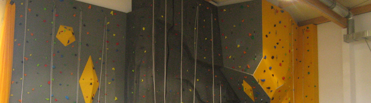 Top-roping walls - T-Wall - Kletterwände und Klettergriffe (EN)